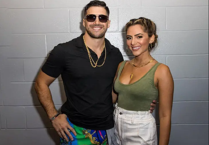 Who Is Emumita Bonita, Nickmercs' Wife?